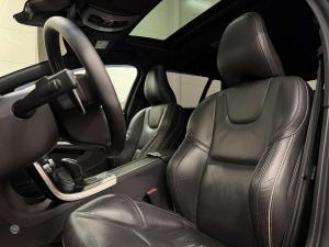 Black Volvo V60 2016 in Vilnius, with an engine capacity of 2.95 L and mileage of 280 thousand km for 16850 €, photo 17 on AUTOMOTO.COM.LV