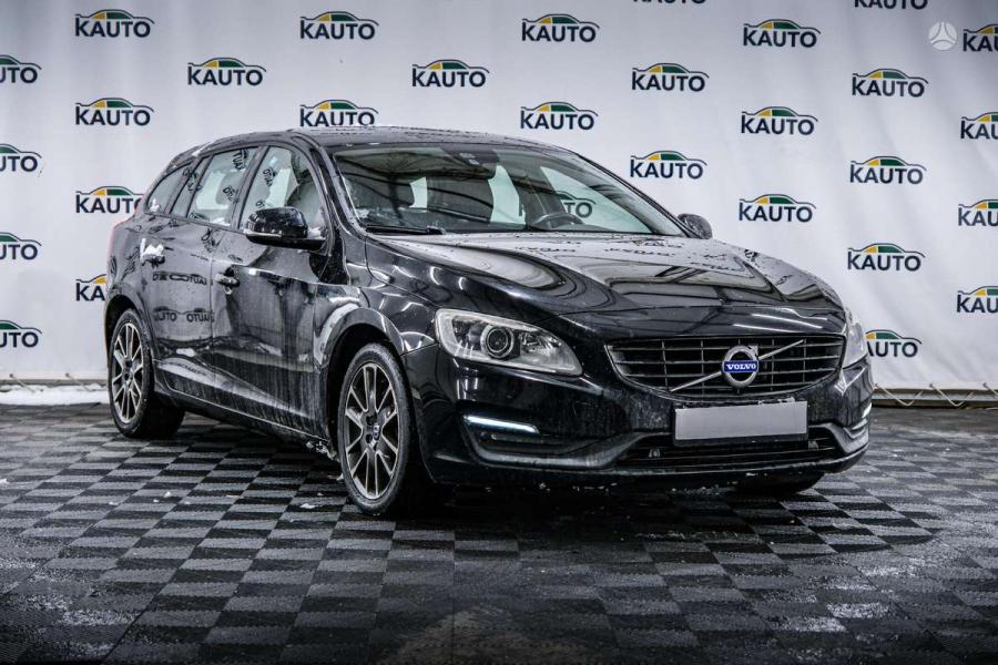 Melns Volvo V60 2016 Kauņa, ar dzinēja tilpumu 2.00 L un nobraukumu 0 tūkst. km par 7990 €, foto 2 vietnē AUTOMOTO.COM.LV