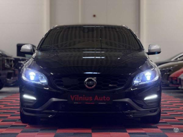 Black Volvo V60 2016 in Vilnius, with an engine capacity of 2.95 L and mileage of 280 thousand km for 15000 €, photo 2 on AUTOMOTO.COM.LV