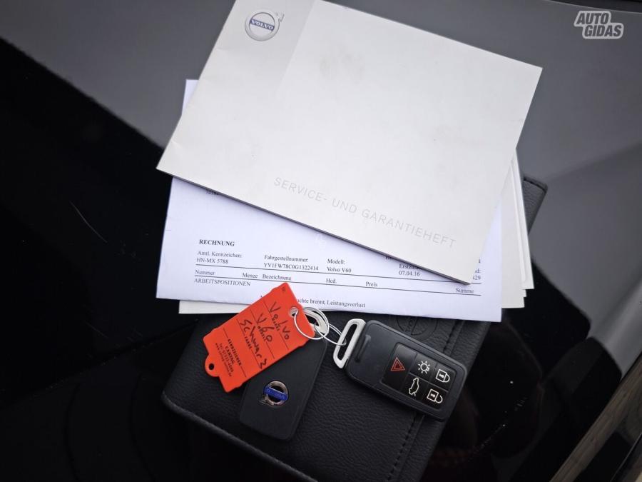 Melns Volvo V60 2016 Viļņa, ar dzinēja tilpumu 2.00 L un nobraukumu 292 tūkst. km par 6600 €, foto 24 vietnē AUTOMOTO.COM.LV