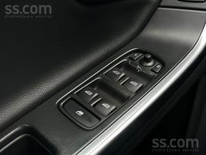 Melns Volvo V60 2016 Jelgava, ar dzinēja tilpumu 2.40 L un nobraukumu 0 tūkst. km par 12990 €, foto 17 vietnē AUTOMOTO.COM.LV