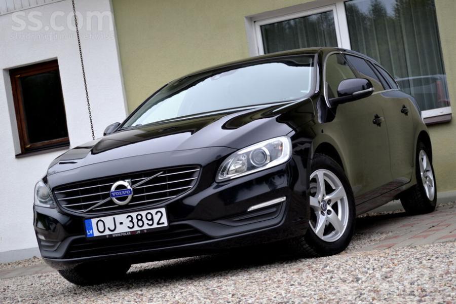 Melns Volvo V60 2016 Tukums, ar dzinēja tilpumu 2.00 L un nobraukumu 325 tūkst. km par 6790 €, foto 1 vietnē AUTOMOTO.COM.LV