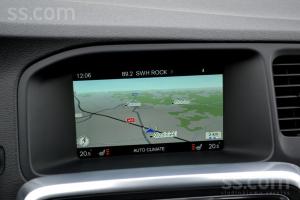 Melns Volvo V60 2016 Tukums, ar dzinēja tilpumu 2.00 L un nobraukumu 325 tūkst. km par 6790 €, foto 14 vietnē AUTOMOTO.COM.LV