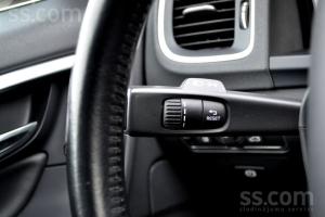 Melns Volvo V60 2016 Tukums, ar dzinēja tilpumu 2.00 L un nobraukumu 325 tūkst. km par 6790 €, foto 23 vietnē AUTOMOTO.COM.LV