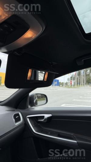 Melns Volvo V60 2016 Rīga, ar dzinēja tilpumu 2.00 L un nobraukumu 252 tūkst. km par 7800 €, foto 6 vietnē AUTOMOTO.COM.LV