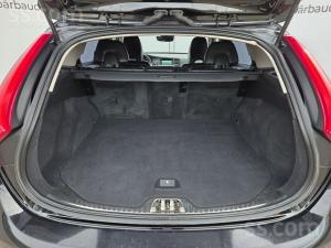 Melns Volvo V60 2016 Rīga, ar dzinēja tilpumu 2.00 L un nobraukumu 288 tūkst. km par 6950 €, foto 19 vietnē AUTOMOTO.COM.LV