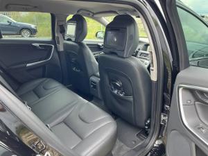 Melns Volvo V60 2016 Rīga, ar dzinēja tilpumu 2.00 L un nobraukumu 176 tūkst. km par 13995 €, foto 13 vietnē AUTOMOTO.COM.LV