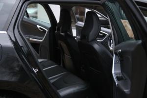 Черный Вольво B60 2016 в Рига, объемом двигателя 2.00 л и пробегом 298 тыс. км за 6990 €, фото 7 на AUTOMOTO.COM.LV