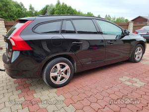 Черный Вольво B60 2016 в Таллин, объемом двигателя 2.00 л и пробегом 219 тыс. км за 7899 €, фото 4 на AUTOMOTO.COM.LV