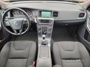 Черный Вольво B60 2016 в Таллин, объемом двигателя 2.00 л и пробегом 219 тыс. км за 7899 €, фото 10 на AUTOMOTO.COM.LV