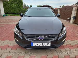 Черный Вольво B60 2016 в Таллин, объемом двигателя 2.00 л и пробегом 219 тыс. км за 7899 €, фото 18 на AUTOMOTO.COM.LV
