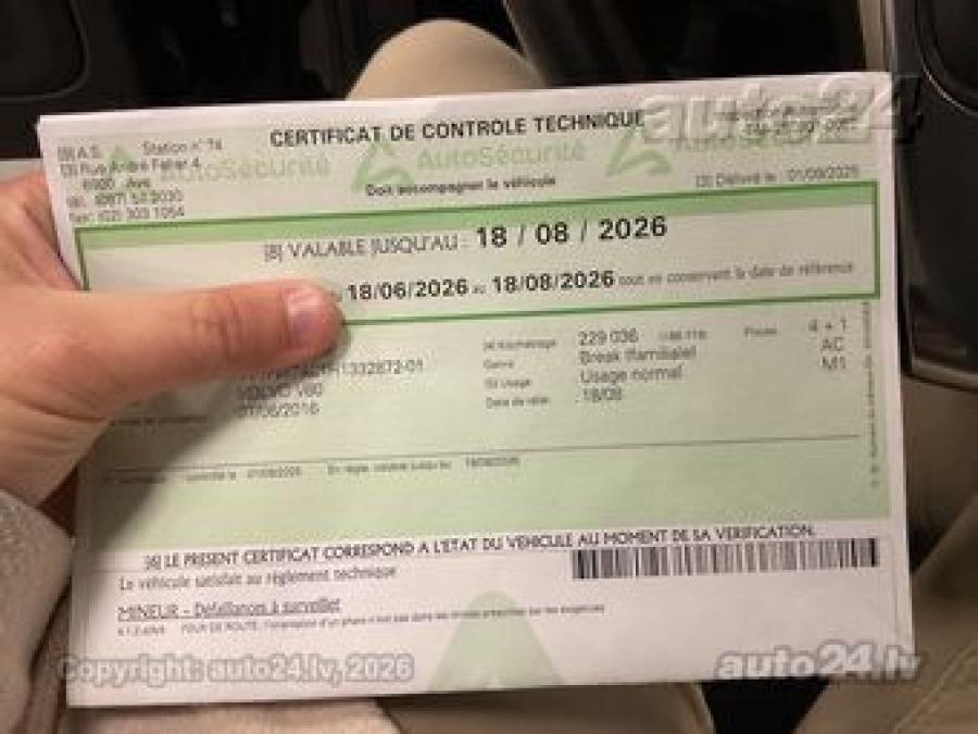 Melns Volvo V60 2016 Tallina, ar dzinēja tilpumu 2.00 L un nobraukumu 242 tūkst. km par 7500 €, foto 6 vietnē AUTOMOTO.COM.LV