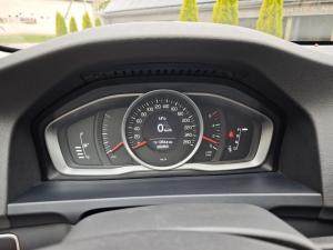 Черный Вольво B60 2016 в Вильнюс, объемом двигателя 2.00 л и пробегом 292 тыс. км за 6300 €, фото 17 на AUTOMOTO.COM.LV