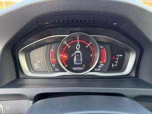Melns Volvo V60 2016 Klaipėda, ar dzinēja tilpumu 1.97 L un nobraukumu 186 tūkst. km par 8999 €, foto 20 vietnē AUTOMOTO.COM.LV