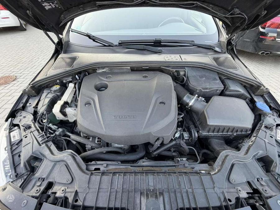 Melns Volvo V60 2016 Klaipėda, ar dzinēja tilpumu 1.97 L un nobraukumu 186 tūkst. km par 8999 €, foto 21 vietnē AUTOMOTO.COM.LV