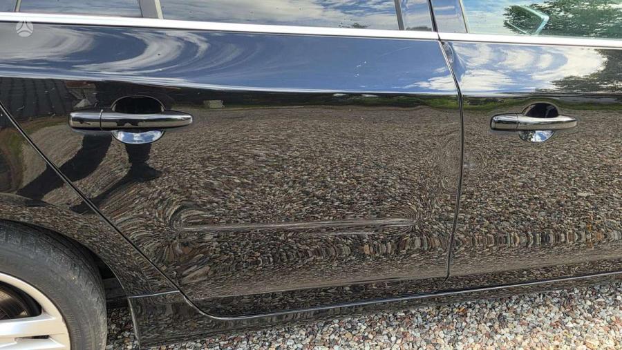 Melns Volvo V60 2016 Raseiniai, ar dzinēja tilpumu 2.40 L un nobraukumu 139 tūkst. km par 7399 €, foto 12 vietnē AUTOMOTO.COM.LV
