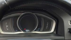 Melns Volvo V60 2016 Raseiniai, ar dzinēja tilpumu 2.40 L un nobraukumu 139 tūkst. km par 7399 €, foto 19 vietnē AUTOMOTO.COM.LV