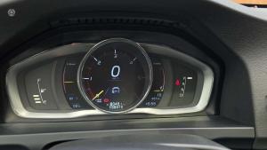 Melns Volvo V60 2016 Raseiniai, ar dzinēja tilpumu 2.40 L un nobraukumu 139 tūkst. km par 7399 €, foto 20 vietnē AUTOMOTO.COM.LV