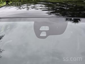 Black Volvo V60 2016 in Kuldiga, with an engine capacity of 2.00 L and mileage of 290 thousand km for 8300 €, photo 19 on AUTOMOTO.COM.LV