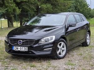 Black Volvo V60 2016 in Kuldiga, with an engine capacity of 2.00 L and mileage of 290 thousand km for 8300 €, photo  on AUTOMOTO.COM.LV