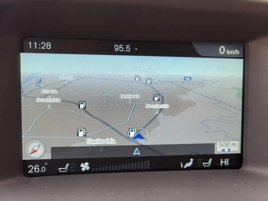 Melns Volvo V60 2016 Jelgava, ar dzinēja tilpumu 2.00 L un nobraukumu 205 tūkst. km par 9790 €, foto 25 vietnē AUTOMOTO.COM.LV