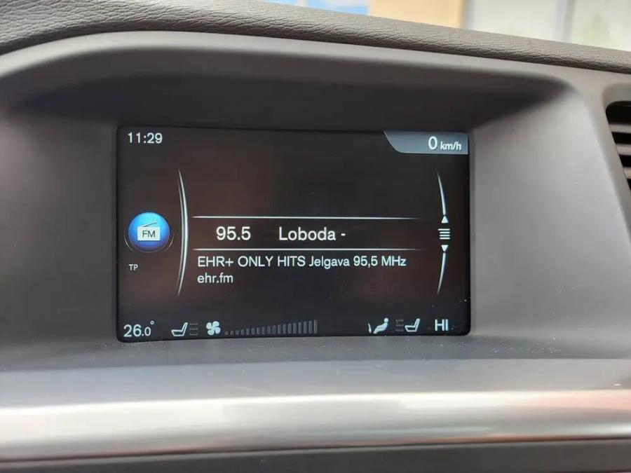 Melns Volvo V60 2016 Jelgava, ar dzinēja tilpumu 2.00 L un nobraukumu 205 tūkst. km par 9790 €, foto 30 vietnē AUTOMOTO.COM.LV