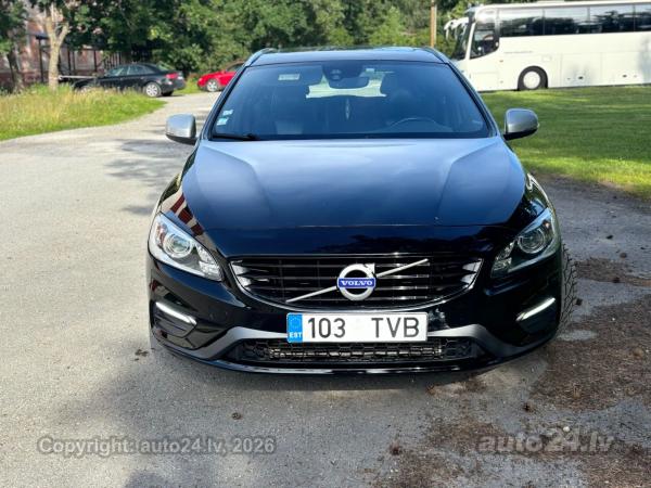 Melns Volvo V60 2016 Tallina, ar dzinēja tilpumu 2.00 L un nobraukumu 251 tūkst. km par 9490 €, foto 8 vietnē AUTOMOTO.COM.LV