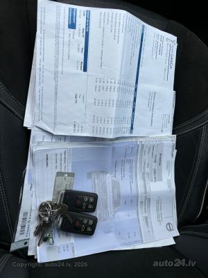 Melns Volvo V60 2016 Tallina, ar dzinēja tilpumu 2.00 L un nobraukumu 251 tūkst. km par 9490 €, foto 15 vietnē AUTOMOTO.COM.LV