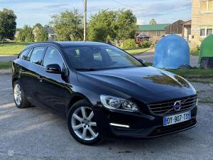 Melns Volvo V60 2016 Tauragė, ar dzinēja tilpumu 1.97 L un nobraukumu 291 tūkst. km par 6900 €, foto  vietnē AUTOMOTO.COM.LV