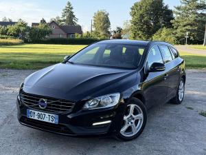 Melns Volvo V60 2016 Tauragė, ar dzinēja tilpumu 1.97 L un nobraukumu 291 tūkst. km par 6900 €, foto 3 vietnē AUTOMOTO.COM.LV