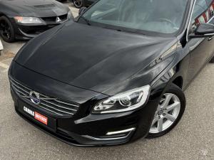 Black Volvo V60 2016 in Vilnius, with an engine capacity of 1.97 L and mileage of 282 thousand km for 6390 €, photo 5 on AUTOMOTO.COM.LV