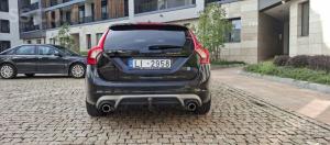 Melns Volvo V60 2016 Rīga, ar dzinēja tilpumu 2.00 L un nobraukumu 282 tūkst. km par 8200 €, foto 5 vietnē AUTOMOTO.COM.LV
