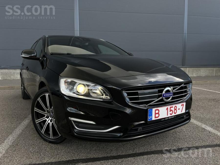 Melns Volvo V60 2016 Rīga, ar dzinēja tilpumu 2.40 L un nobraukumu 248 tūkst. km par 9500 €, foto 3 vietnē AUTOMOTO.COM.LV