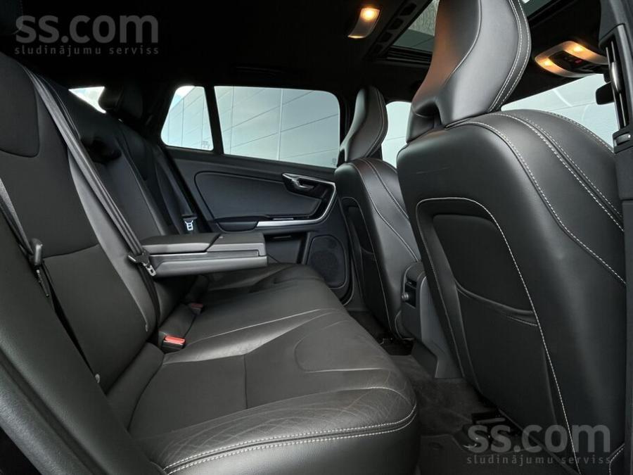 Melns Volvo V60 2016 Rīga, ar dzinēja tilpumu 2.40 L un nobraukumu 248 tūkst. km par 9500 €, foto 8 vietnē AUTOMOTO.COM.LV