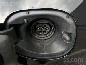Melns Volvo V60 2016 Rīga, ar dzinēja tilpumu 2.40 L un nobraukumu 248 tūkst. km par 9500 €, foto 16 vietnē AUTOMOTO.COM.LV
