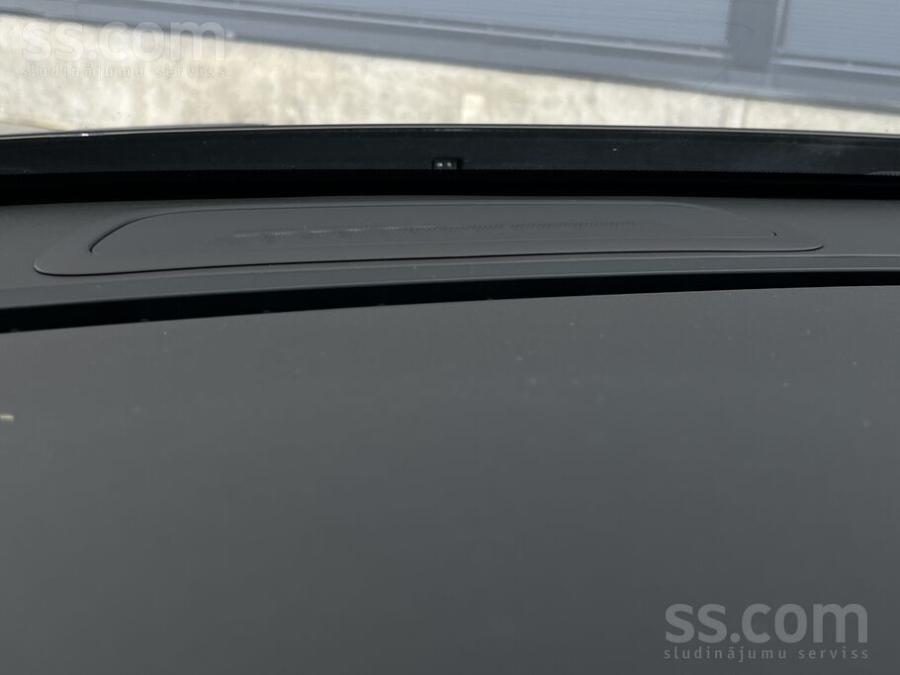 Melns Volvo V60 2016 Rīga, ar dzinēja tilpumu 2.40 L un nobraukumu 248 tūkst. km par 9500 €, foto 22 vietnē AUTOMOTO.COM.LV