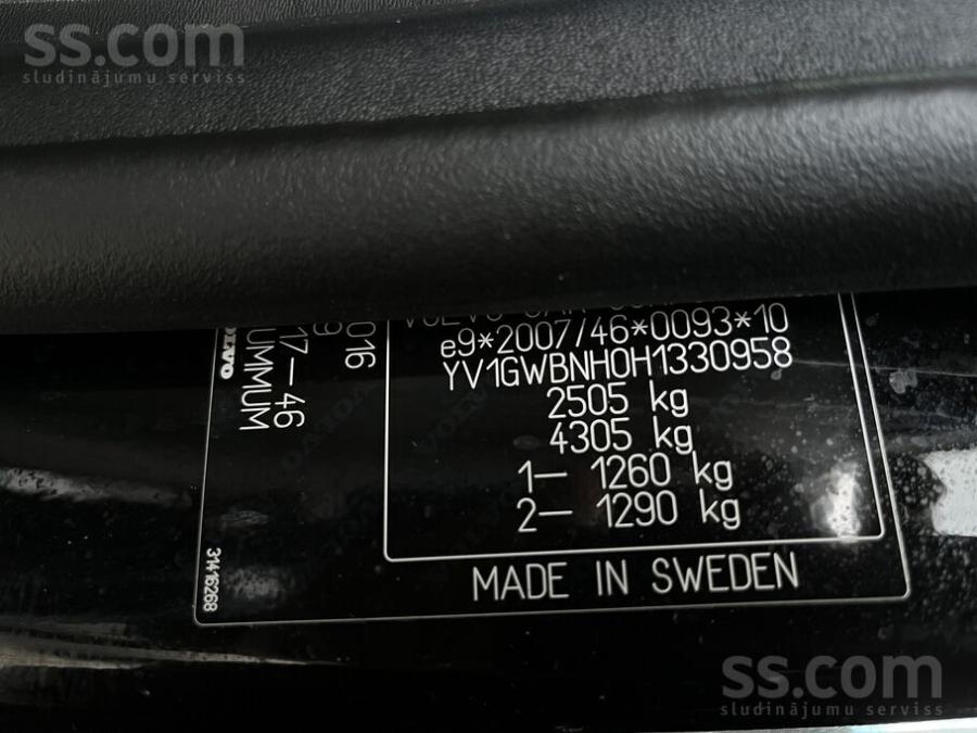 Melns Volvo V60 2016 Rīga, ar dzinēja tilpumu 2.40 L un nobraukumu 248 tūkst. km par 9500 €, foto 29 vietnē AUTOMOTO.COM.LV