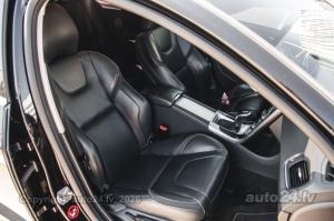 Melns Volvo V60 2016 Tallina, ar dzinēja tilpumu 2.00 L un nobraukumu 296 tūkst. km par 6500 €, foto 18 vietnē AUTOMOTO.COM.LV