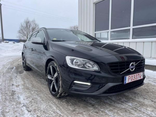 Melns Volvo V60 2017 Tauragė, ar dzinēja tilpumu 1.98 L un nobraukumu 271 tūkst. km par 6900 €, foto 1 vietnē AUTOMOTO.COM.LV