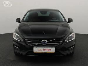 Melns Volvo V60 2017 Viļņa, ar dzinēja tilpumu 2.00 L un nobraukumu 205 tūkst. km par 11999 €, foto 4 vietnē AUTOMOTO.COM.LV