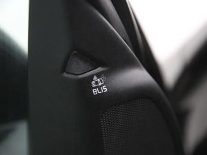 Melns Volvo V60 2017 Viļņa, ar dzinēja tilpumu 2.00 L un nobraukumu 205 tūkst. km par 11999 €, foto 34 vietnē AUTOMOTO.COM.LV