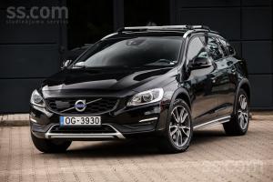Black Volvo V60 2017 in Jelgava, with an engine capacity of 2.40 L and mileage of 0 thousand km for 11690 €, photo  on AUTOMOTO.COM.LV