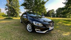 Black Volvo V60 2017 in Daugavpils, with an engine capacity of 2.00 L and mileage of 232 thousand km for 10500 €, photo  on AUTOMOTO.COM.LV
