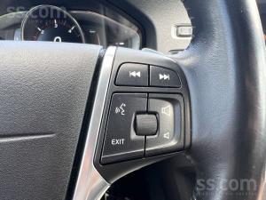 Melns Volvo V60 2017 Limbaži, ar dzinēja tilpumu 2.00 L un nobraukumu 218 tūkst. km par 10350 €, foto 18 vietnē AUTOMOTO.COM.LV