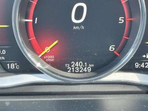 Melns Volvo V60 2017 Klaipėda, ar dzinēja tilpumu 2.40 L un nobraukumu 213 tūkst. km par 8200 €, foto 14 vietnē AUTOMOTO.COM.LV
