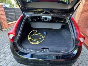 Melns Volvo V60 2017 Klaipėda, ar dzinēja tilpumu 2.40 L un nobraukumu 213 tūkst. km par 8200 €, foto 15 vietnē AUTOMOTO.COM.LV