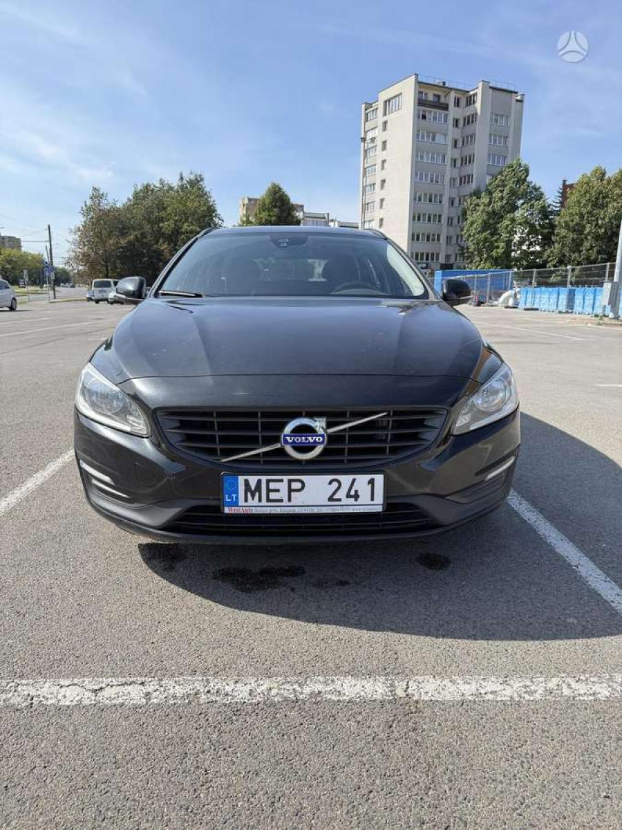 Черный Вольво B60 2017 в Каунас, объемом двигателя 1.97 л и пробегом 264 тыс. км за 5150 €, фото 3 на AUTOMOTO.COM.LV