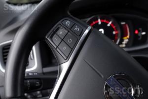 Черный Вольво B60 2017 в Елгава, объемом двигателя 2.00 л и пробегом 290 тыс. км за 9800 €, фото 13 на AUTOMOTO.COM.LV