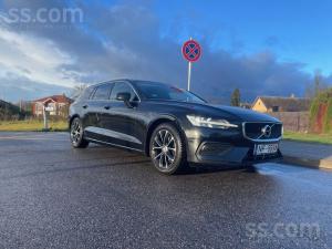 Melns Volvo V60 2018 Rīga, ar dzinēja tilpumu 2.00 L un nobraukumu 245 tūkst. km par 12500 €, foto 3 vietnē AUTOMOTO.COM.LV