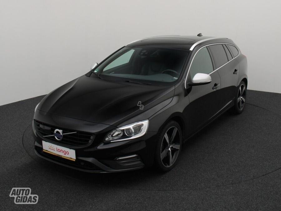 Melns Volvo V60 2018 Viļņa, ar dzinēja tilpumu 2.00 L un nobraukumu 200 tūkst. km par 13799 €, foto 1 vietnē AUTOMOTO.COM.LV